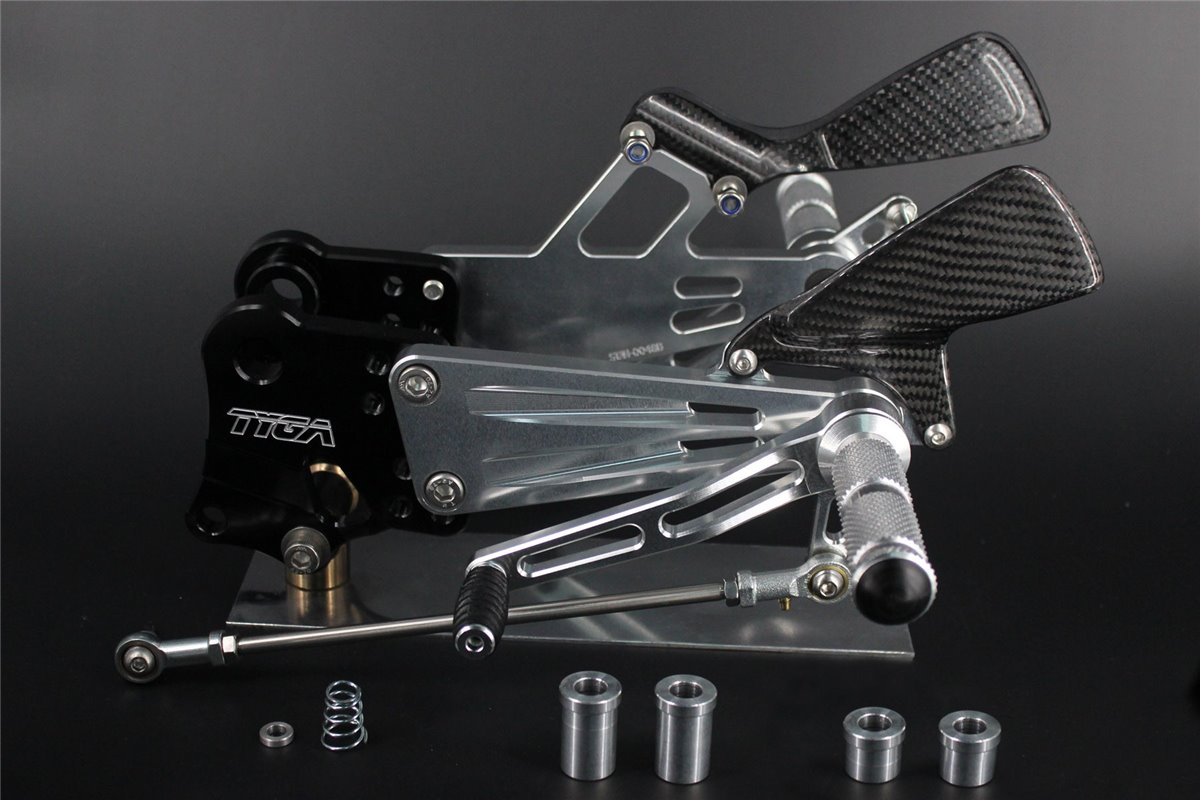 Racing stepkit adjustable (race) Tyga KTM RC390 2022-