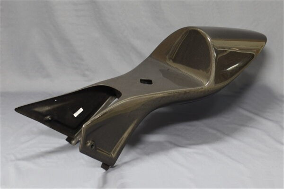 Coprisedile in carbonio Tyga Suzuki RGV250 VJ22