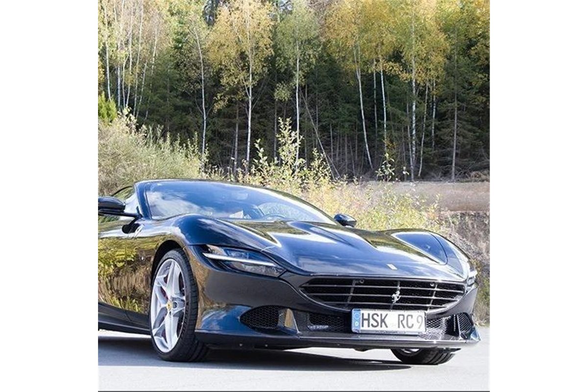 Capristo Ferrari Roma complete carbon front bumper