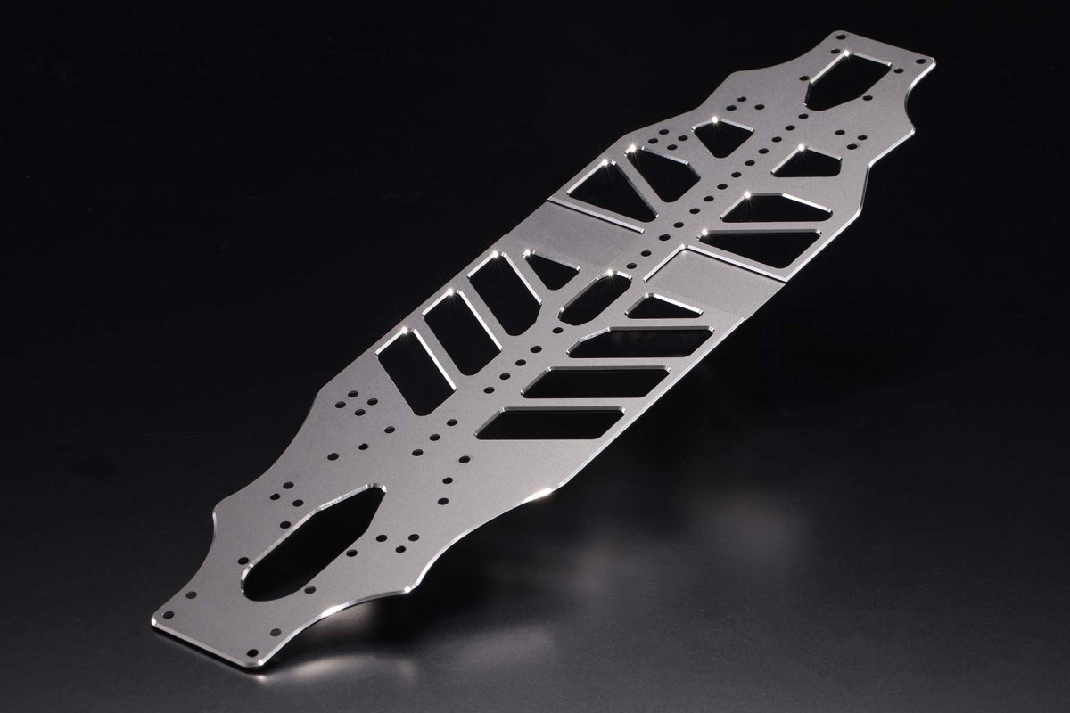 Automodello RC Auto da turismo da competizione con telaio in alluminio ...